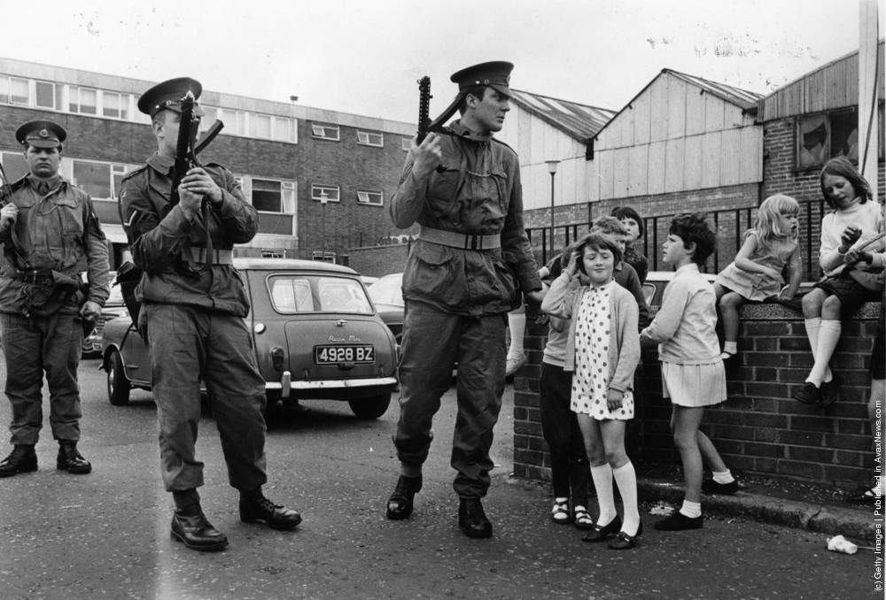 33 Vintage Photographs That Capture the Troubles in Northern Ireland ...
