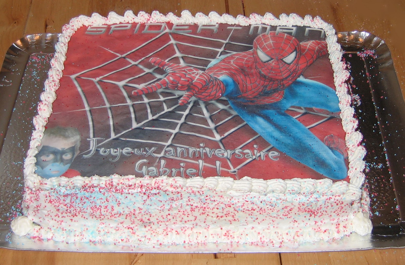 L'île aux gâteaux: Spiderman pour Gabriel