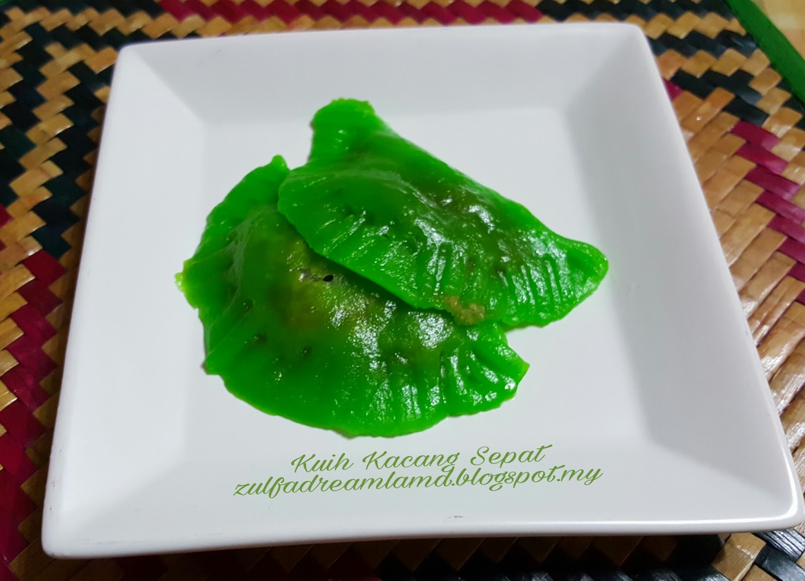 ZULFAZA LOVES COOKING: Kuih Kacang Sepat