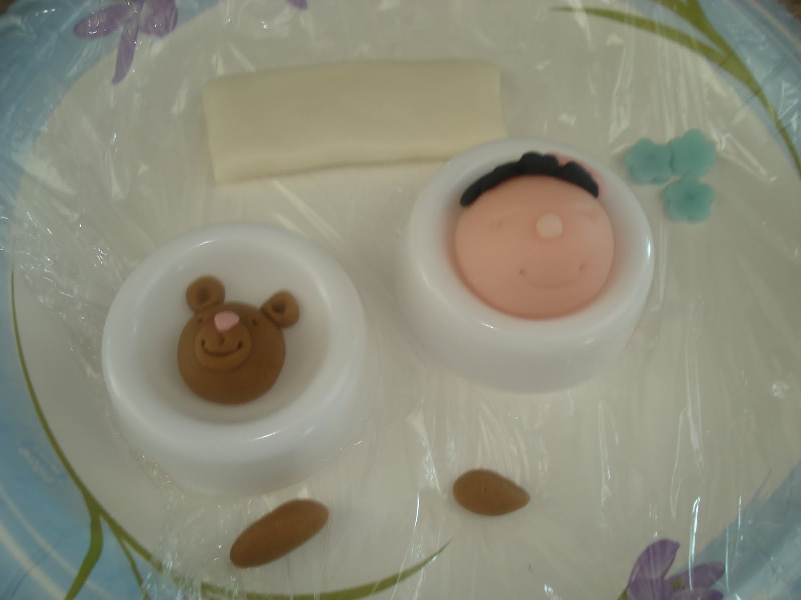 JessiCakes Project: Sleeping Baby and Teddy Bear Baby Shower Cupcake Tower