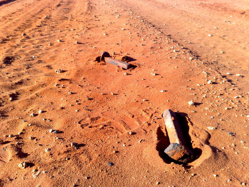 Jo & Stephen & a 4x4: Alice Springs to Mount Dare Hotel via the Old ...