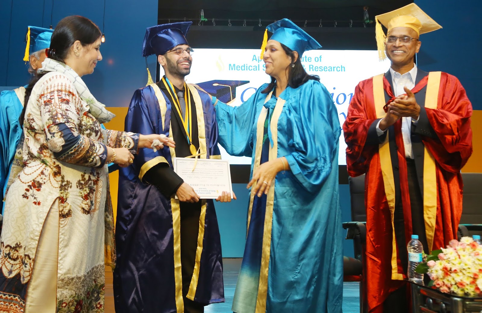 The 1st batch of Medical Graduates from Apollo Medical College ...
