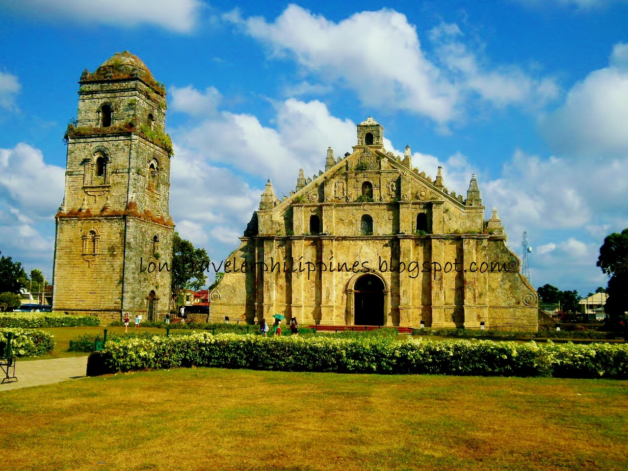 Lone Traveler Philippines: The Sunshine City - Laoag, Ilocos Norte