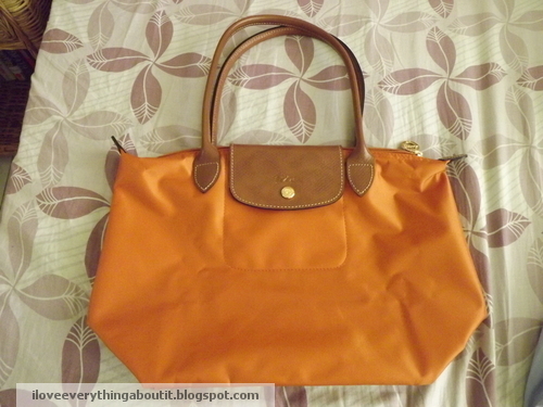I Love Everything About It: "Longchamp Le Pliage Tote" Fake or Authentic?