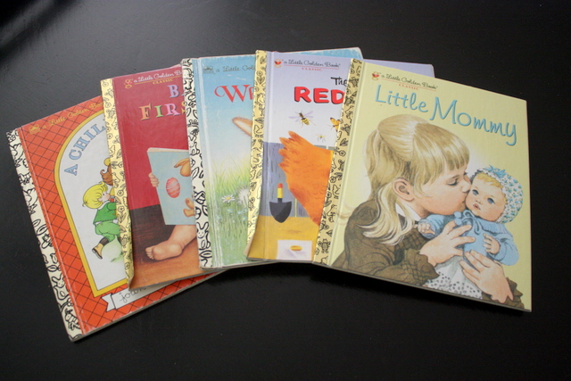 Clover Lane: Golden Books