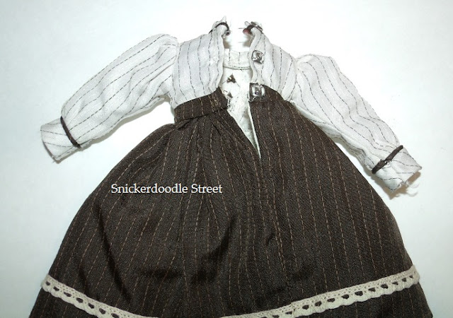 SNICKERDOODLE STREET: *REVIEW* Emmaline Dream Doll - Ginger Brook Hollow