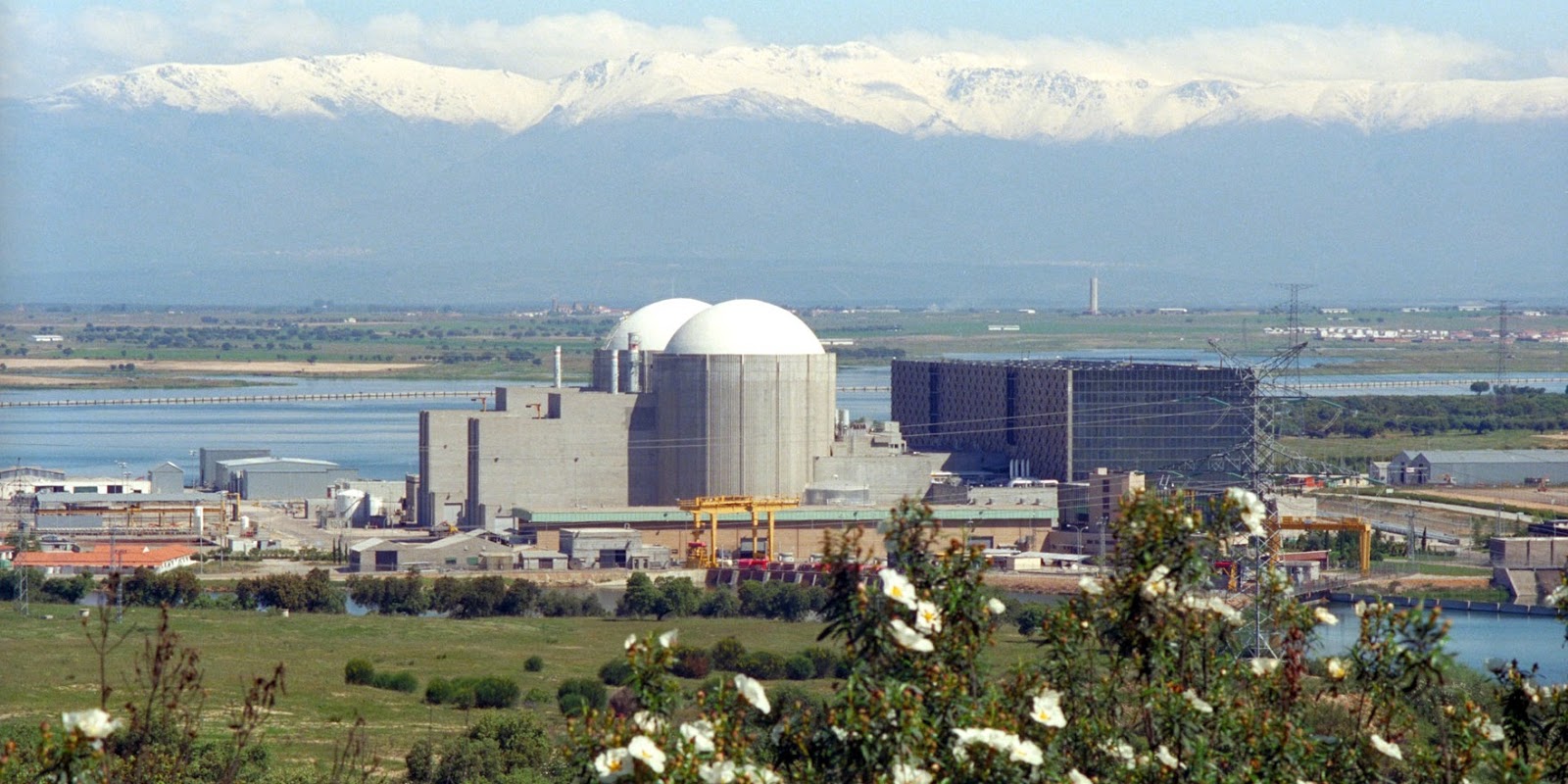 Argentina: La Energía Nuclear En El Mundo Y En España