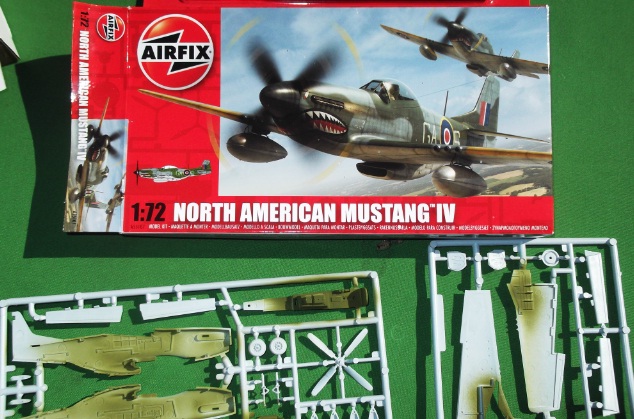 FalkeEins - a modelling blog: RAF Mustang IV Airfix Gift set with ...