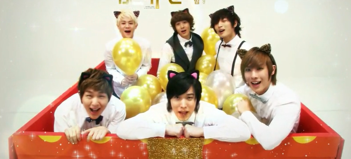 Kpop Pets | Kpop Café