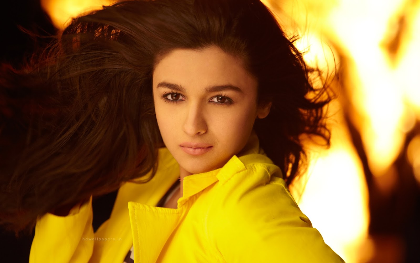 Alia Bhatt Wants To Play A Biopic Role Of Pakisatni Singer!