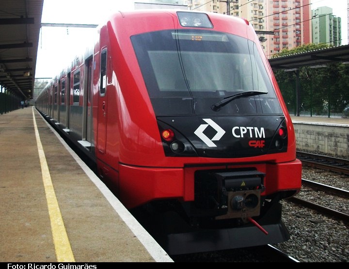 Novos trens chegam a Linha 8-Diamante da CPTM ~ Diário da CPTM