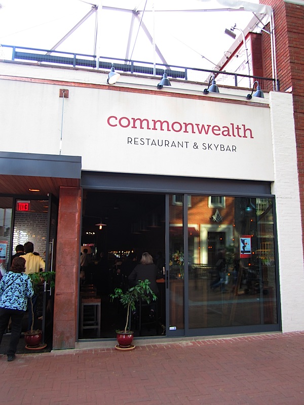 Two Eat Philly: Commonwealth
