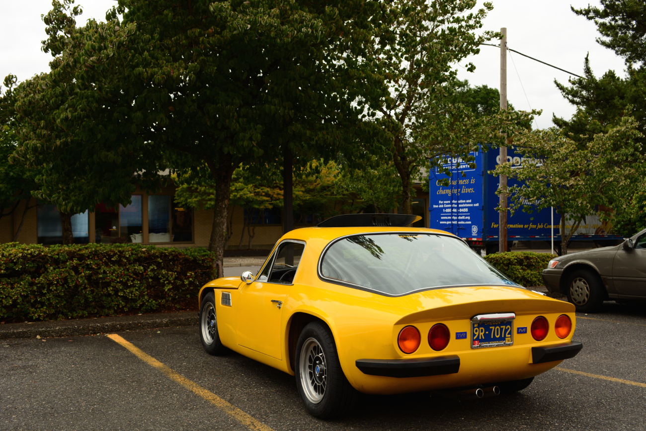 OLD PARKED CARS.: 1974 TVR 2500M.