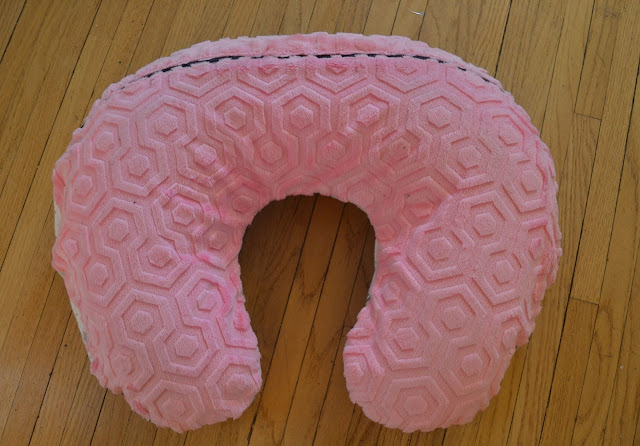 Our House in the Middle of Our Street: Sewing for Baby: Boppy Cover