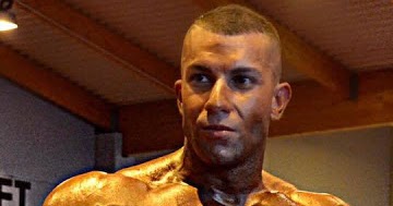 world bodybuilders pictures: france bodybuilder Georges Kayal