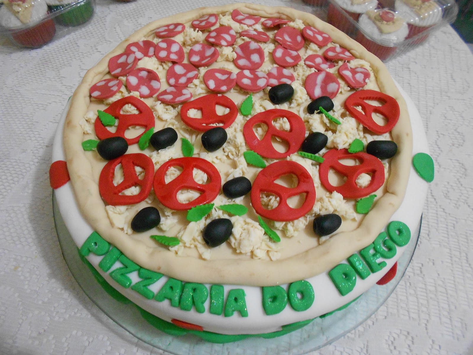 Recriando Festas: Bolo Pizza
