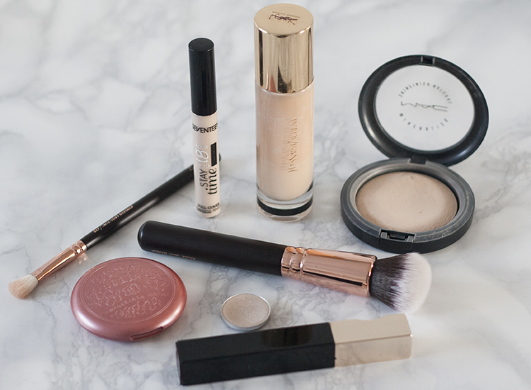 A Minimal Make Up Look That Works Every Time | From Roses | Bloglovin’