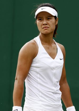 Best Celebrity: Li Na Chinese Female Tennis Player