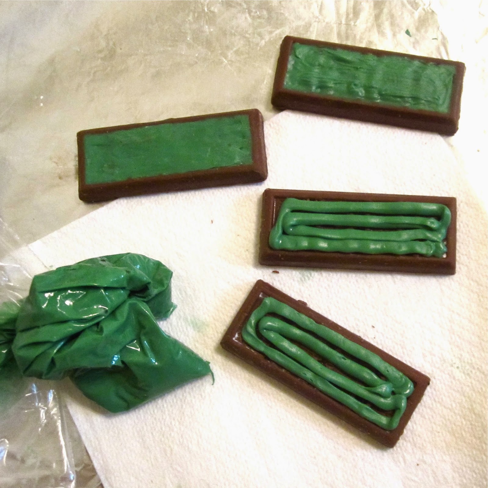 Mini Chocolate Chalkboards - The Lindsay Ann