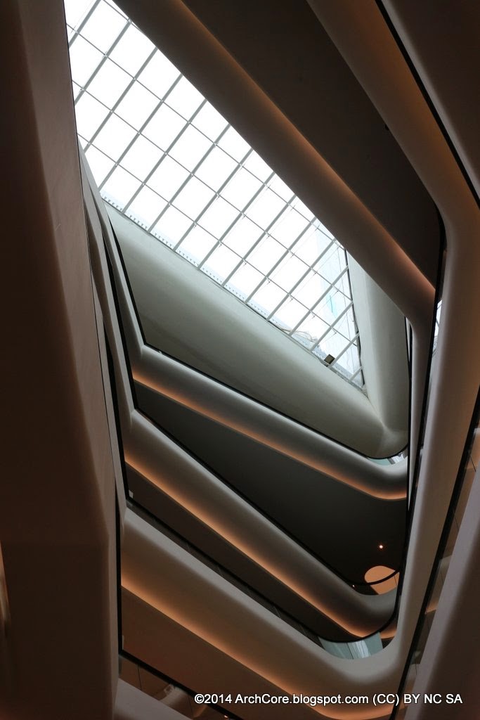 ArchCore: Central Embassy, Bangkok เซ็นทรัล เอ็มบาสซี่ The Interior