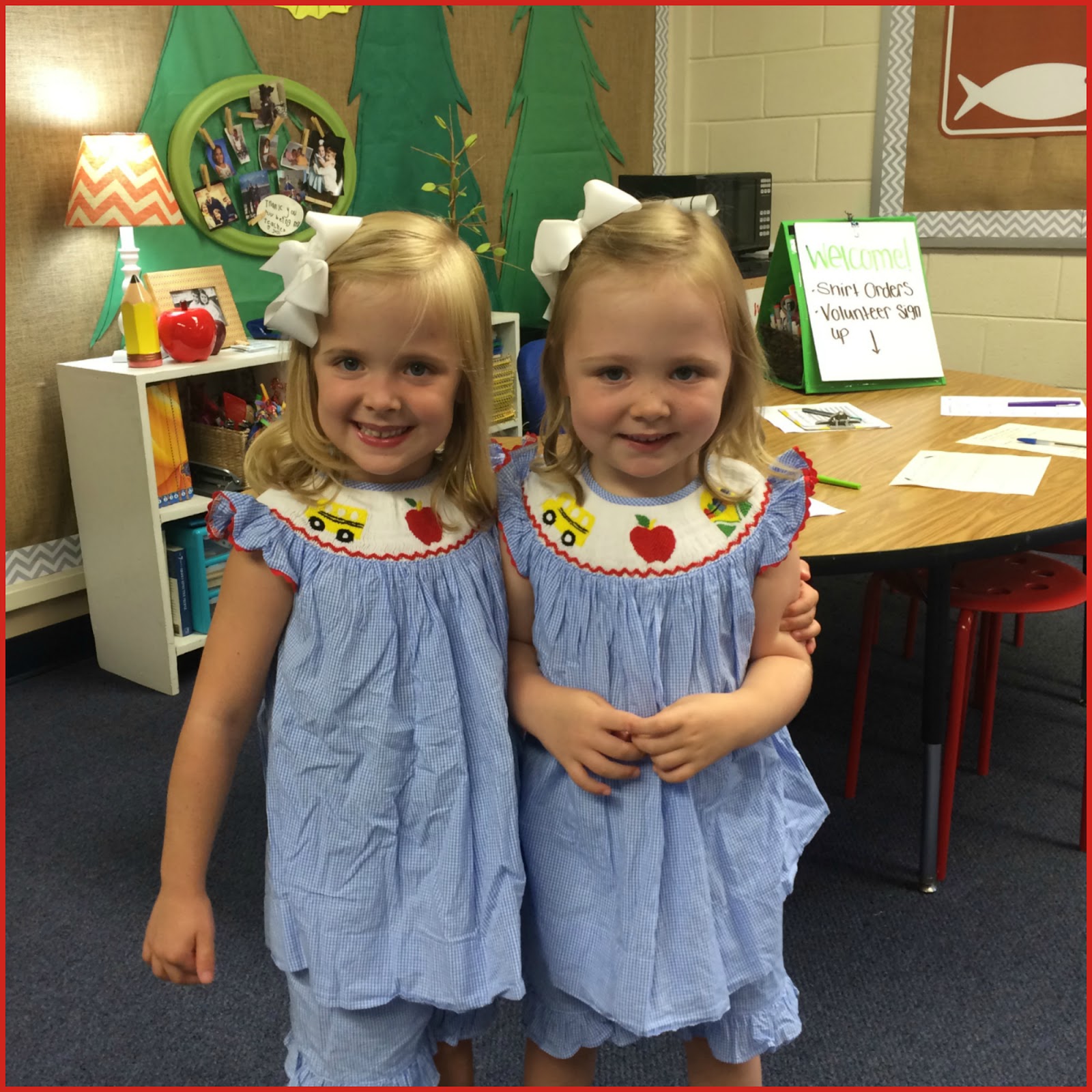 Busy at Home: Kindergarten Meet the Teacher {Maddie Grace & Makenzie}