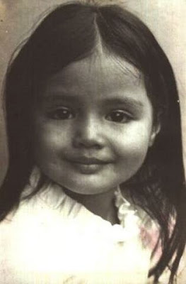 Welcome to my world: Julie Vega