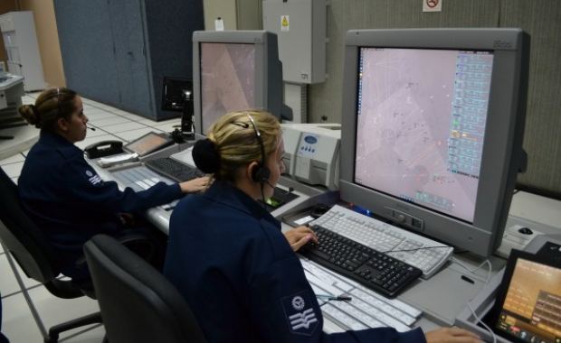 Armamento e Defesa: CINDACTA I (Brasília) começa a operar novo sistema ...