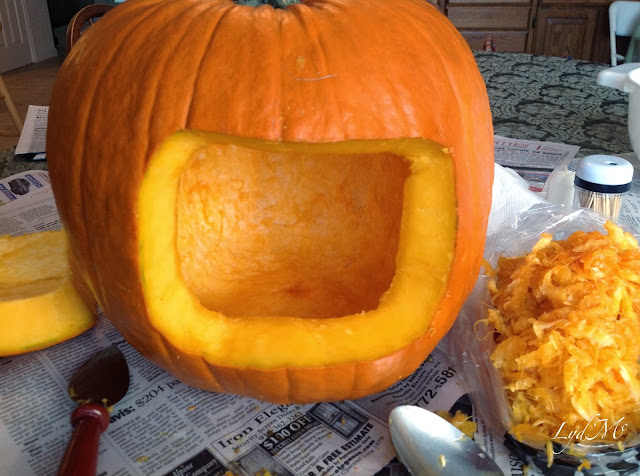 Sweet Roasted Pumpkin Seeds & One Foxy Pumpkin