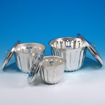 Specialty Baking Pans & Molds