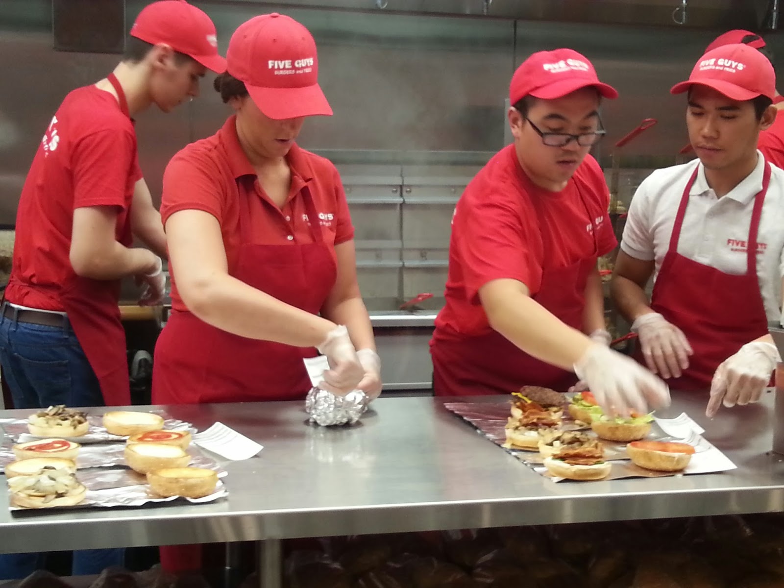 Don't Drive to Dinner: Five Guys come to Cambridge - A Review.