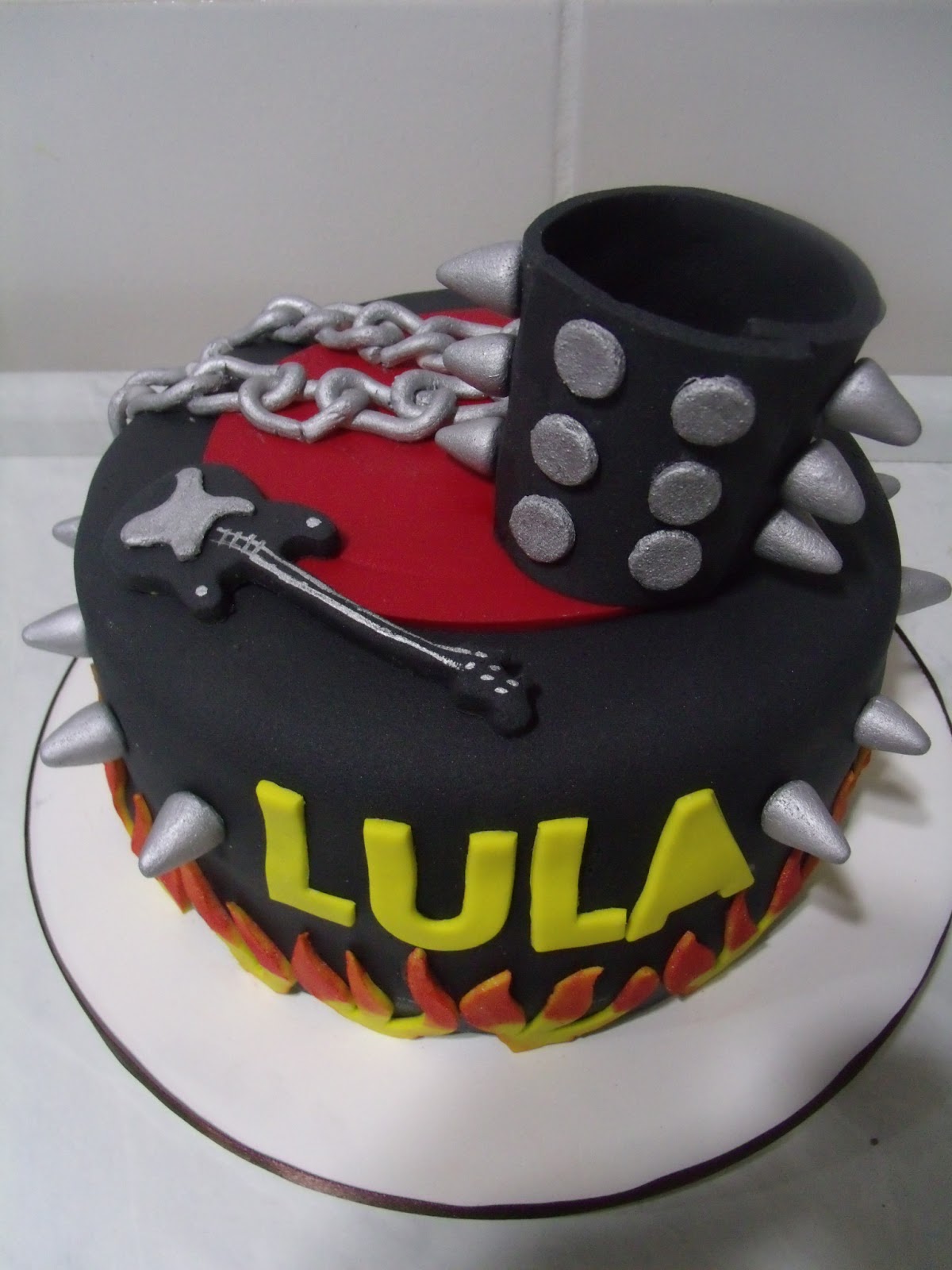 Andréia Cake Design: Bolo Rock