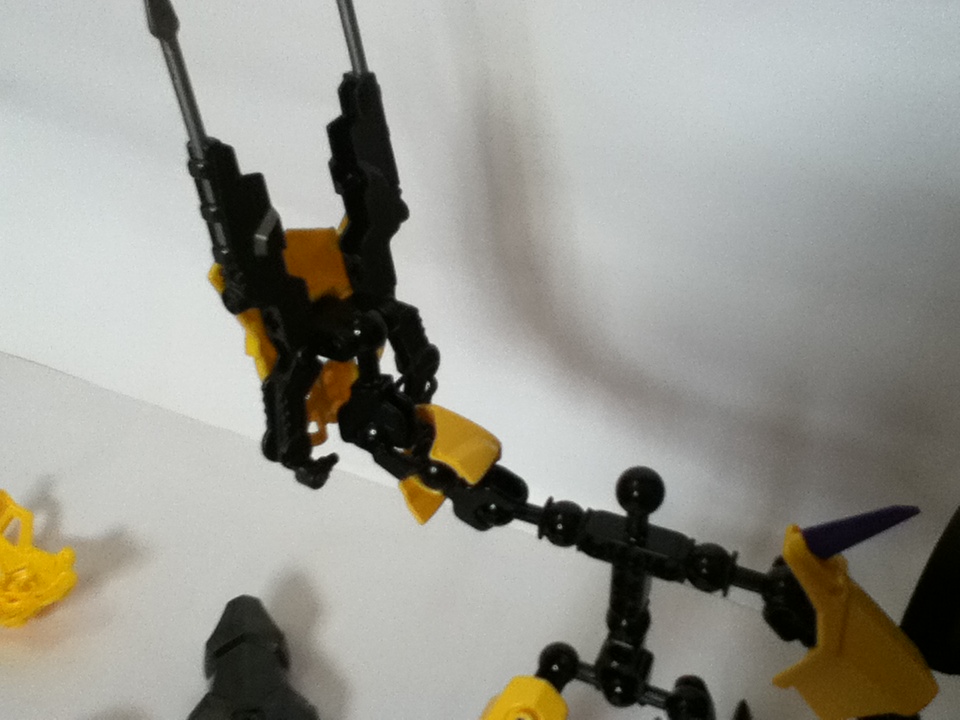 Hasif Hasif Hasif: LEGO Hero Factory Evo 2.0 Review