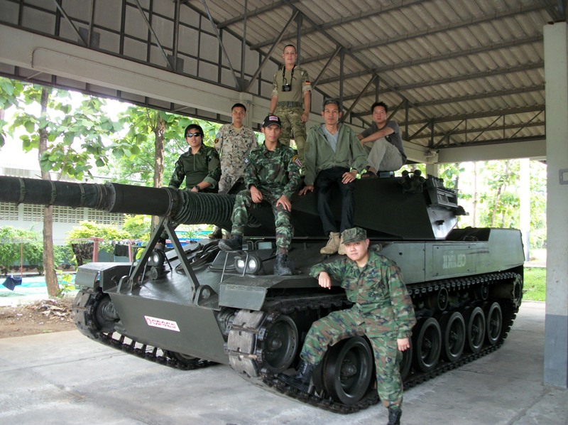 THAIDEFENSE-NEWS: COMMANDO STINGRAY & BBGUN