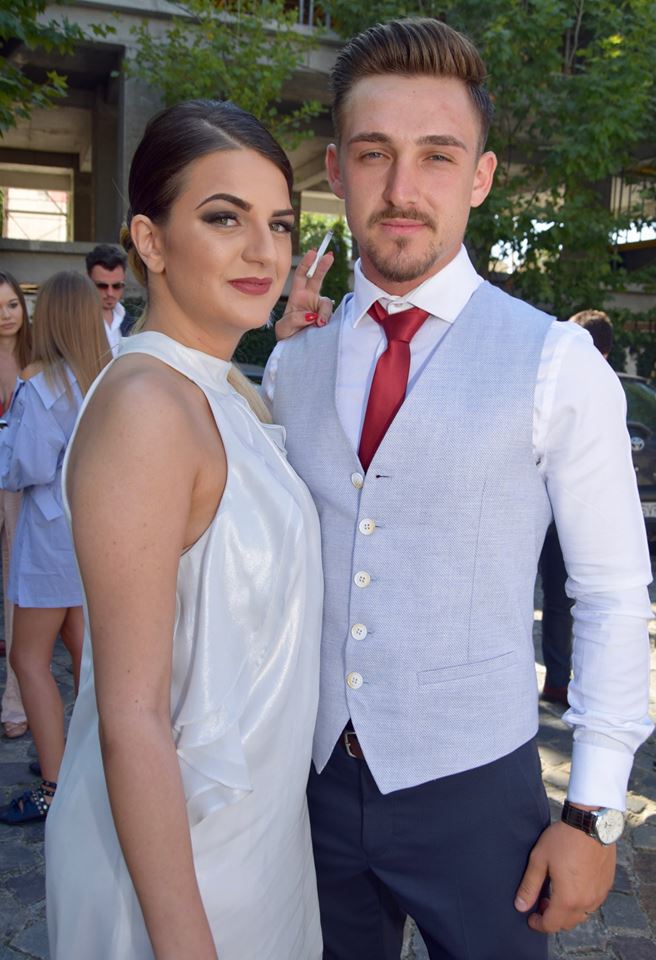 Ce frumoasă e fiica lui Oreste! Sabina are doar 21 de ani și s-a ...