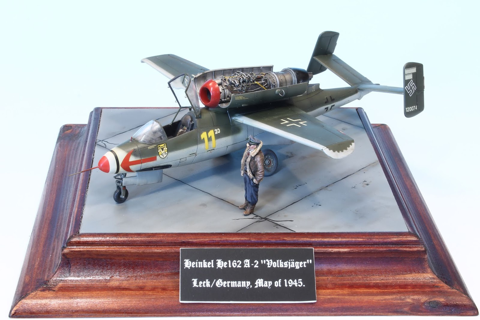 Istvan Michalko's scale models: Heinkel He-162 Salamander - 1/48 scale