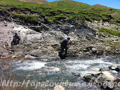 A pelo y pluma-- Flyfishing blog: Entre amigos de AEMS y ANAPAM