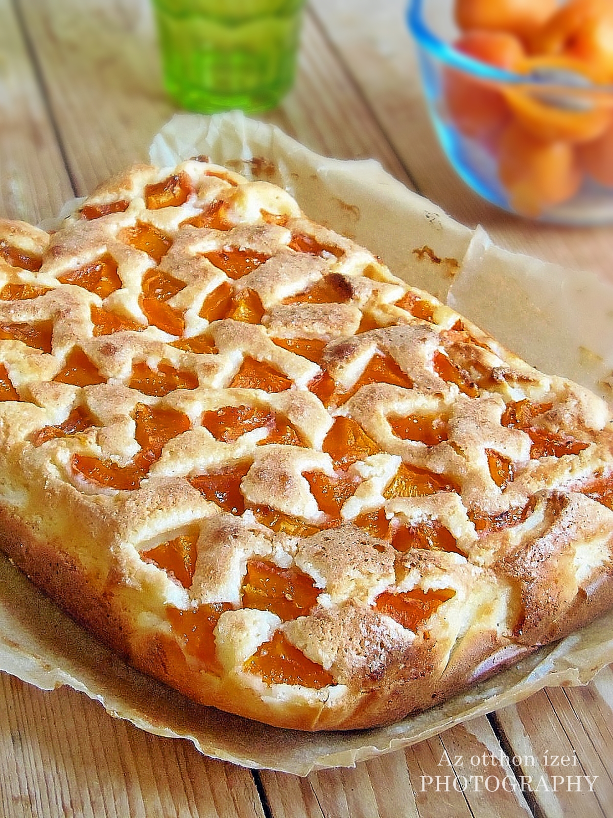 Az otthon ízei: Bögrés sárgabarackos pite