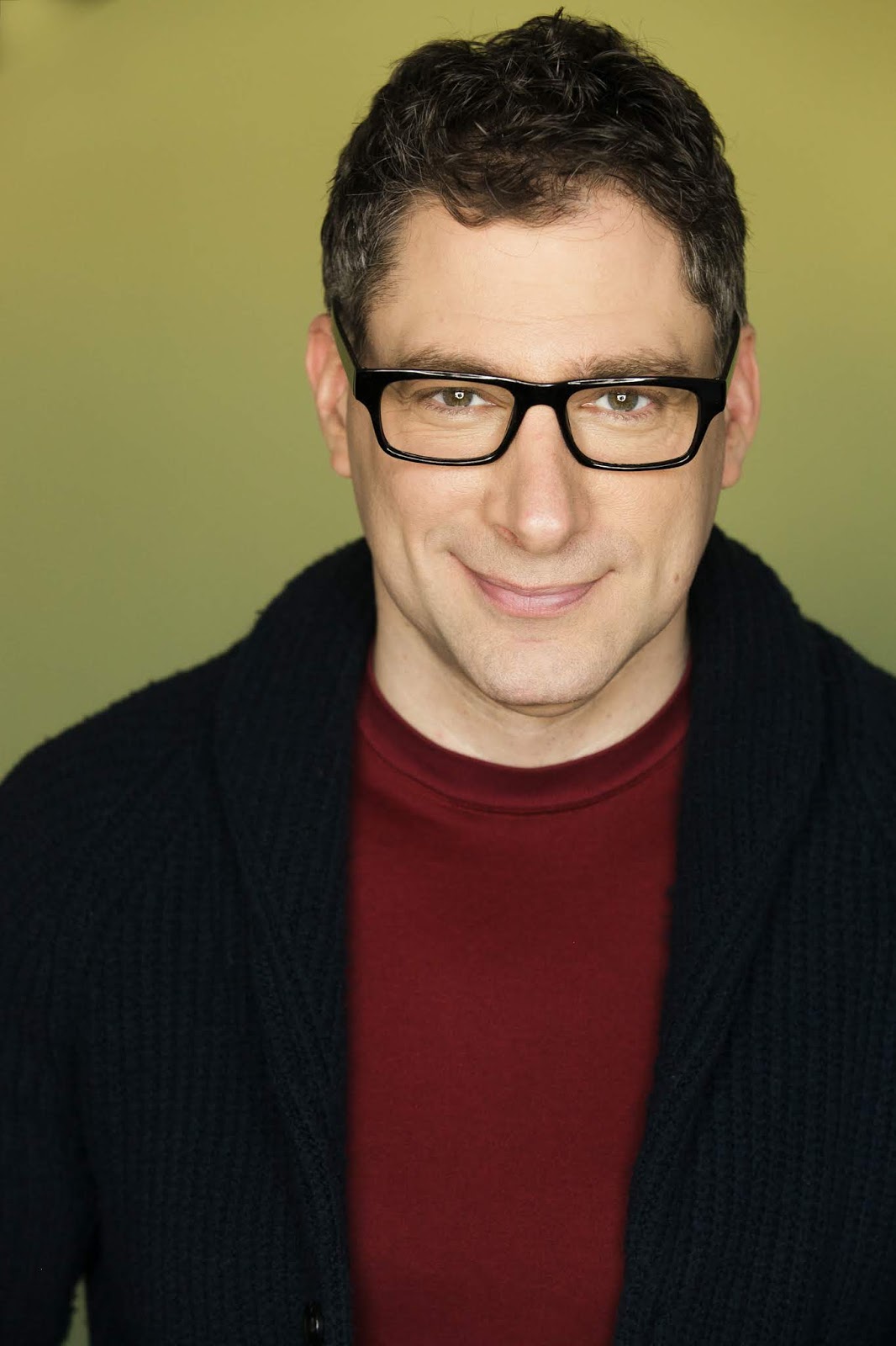 Jonathan Lipow • Voice Over Artist • Actor • Composer: Headshots