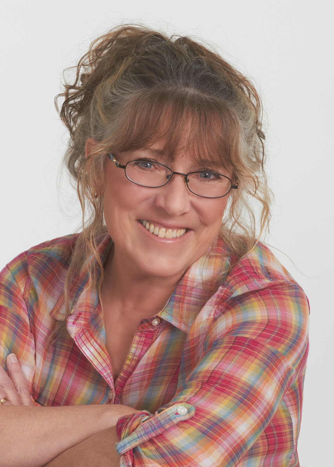 Suffering Eyes: Book Review by Robin Lamont