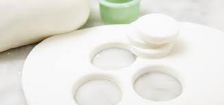 Culinary Arts Design: Topic Three : Pastillage