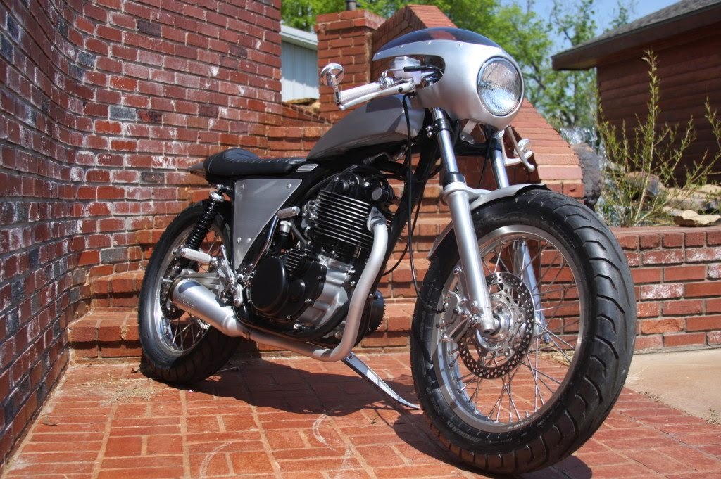 Speed Dealer Customs CAFE RACER SR500 - RocketGarage - Cafe Racer Magazine