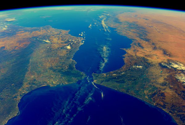 maestraescuela: El Estrecho de Gibraltar desde el espacio