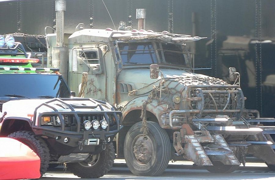 Transformers Dark of the Moon : Transformers 3 Cars List ~ Auto-Sports News