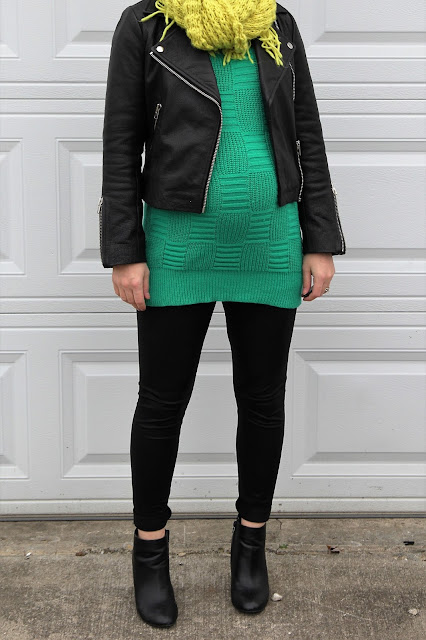 Thrift and Shout: Cute Outfit of the Day: A Fun Color Combo