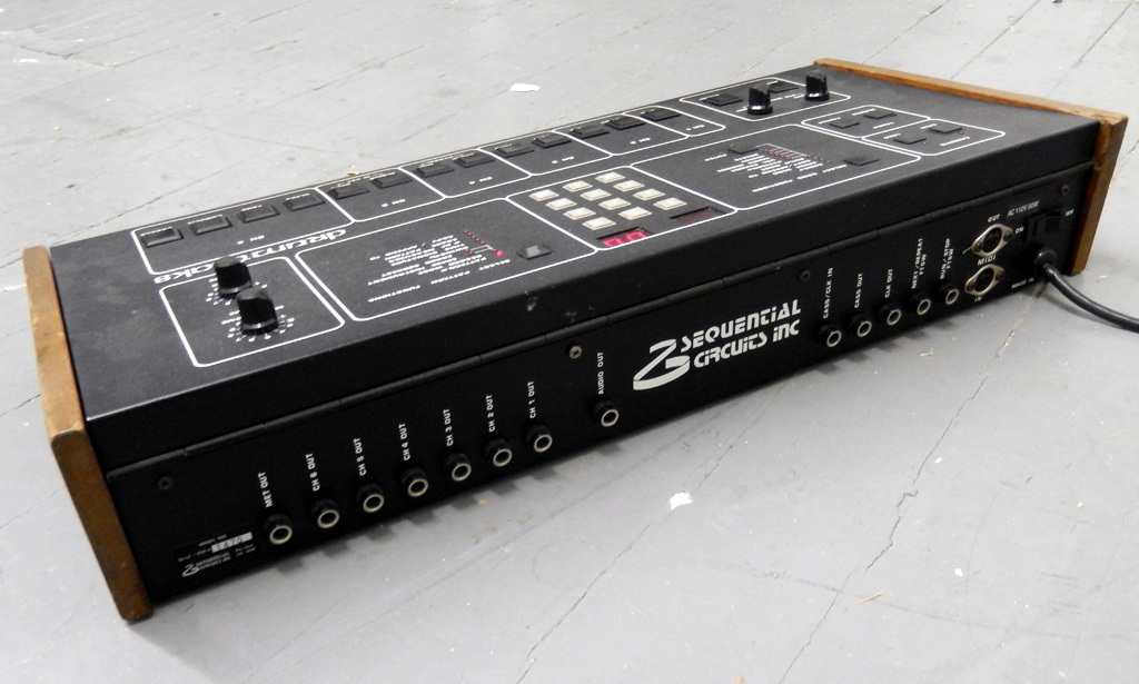 MATRIXSYNTH: Sequential Circuits Drumtraks Drum Machine SN 1470