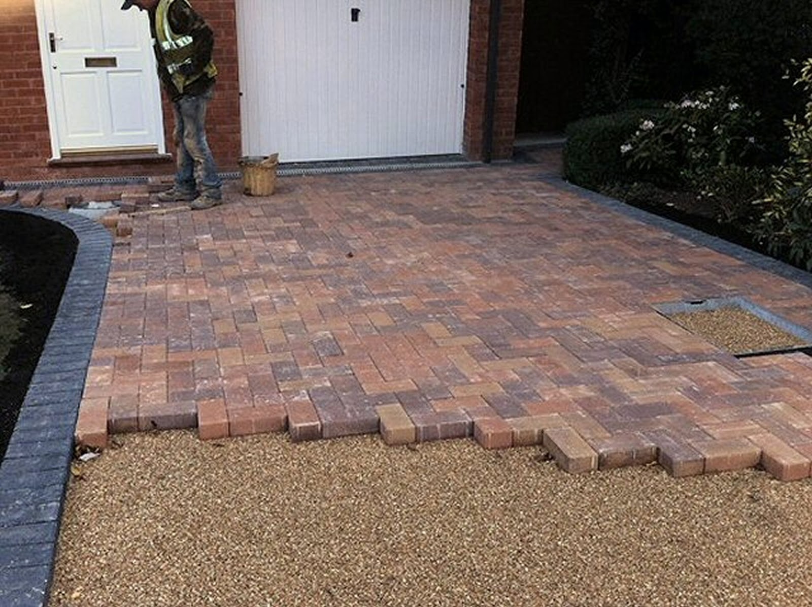 65 Contoh Gambar Desain Paving Block Terbaru - Model Desain Rumah Minimalis