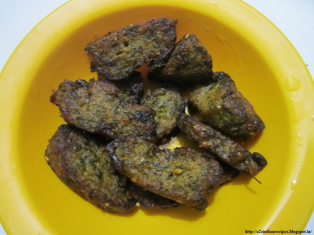 a2zindianrecipes: Coriander / Kothimbir Wadi with Poha