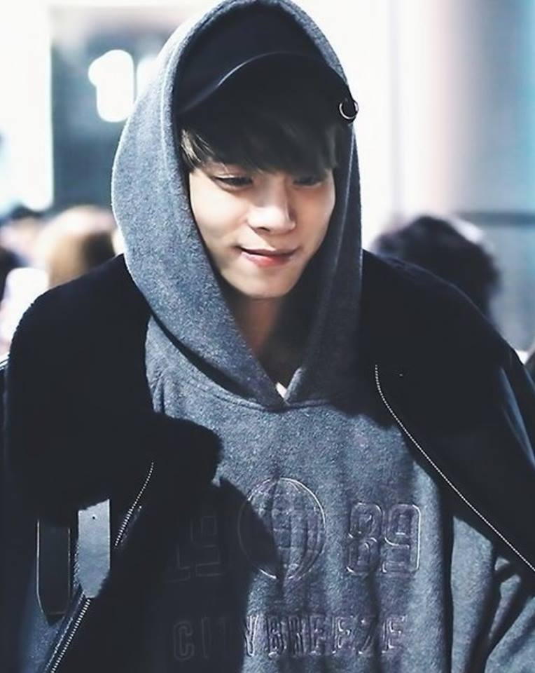 the death of the famous Korean Singer - Life in korea