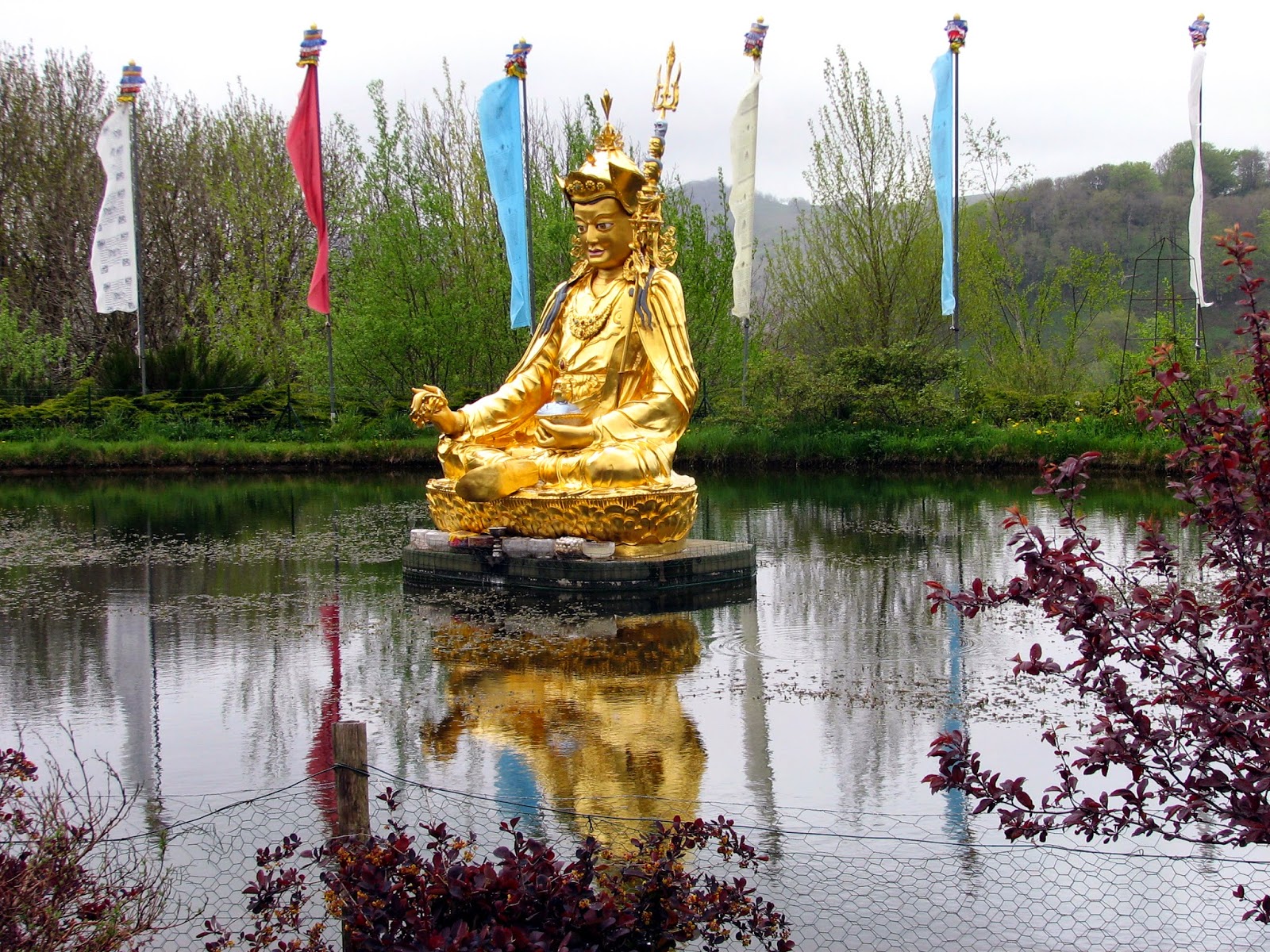 Ici présent: Lerab ling