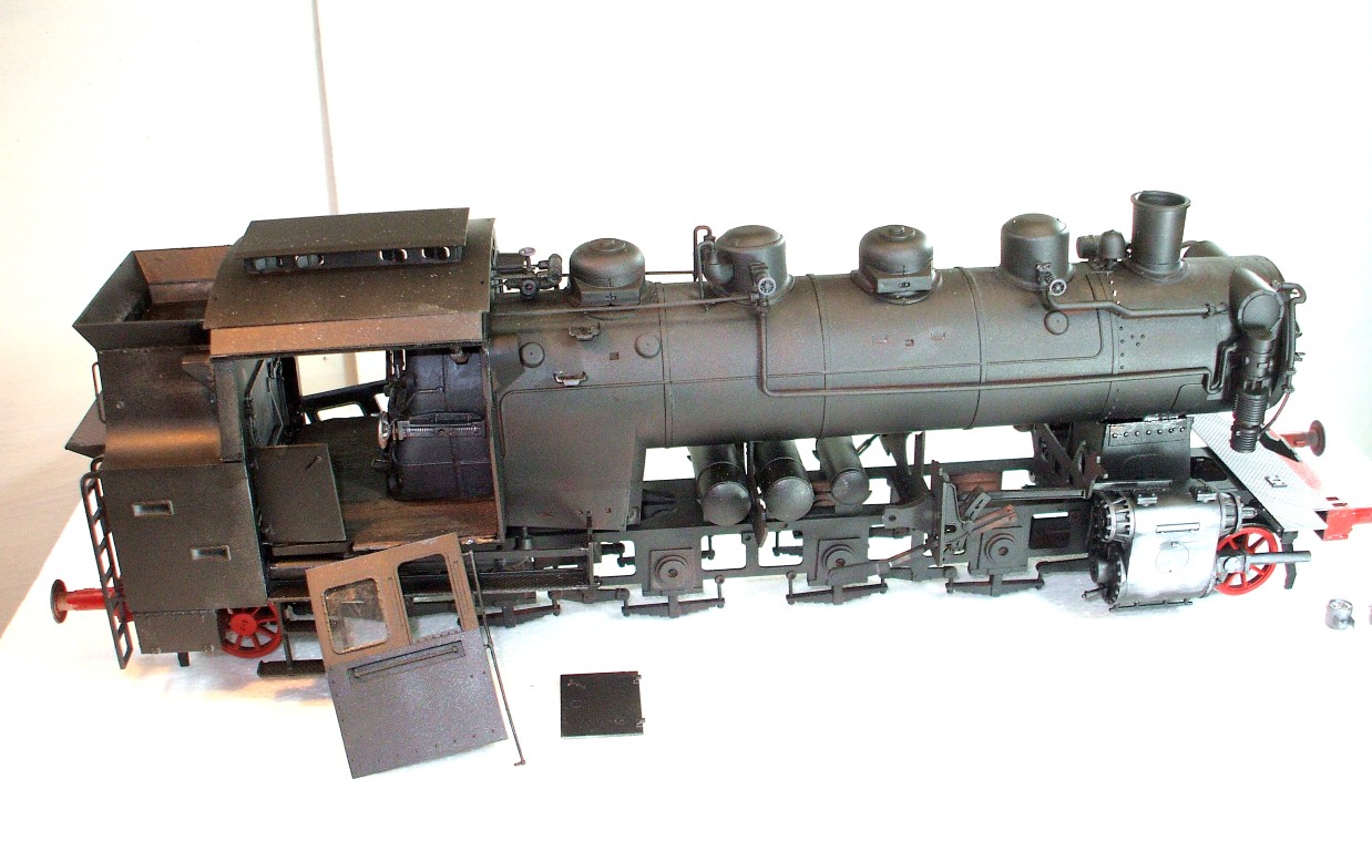 Model Building: BR 86 LOCOMOTIVE from TRUMPETER 1/35 scale